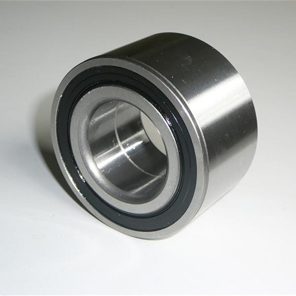 42x82x40 rear wheel bearing 42KWD10
